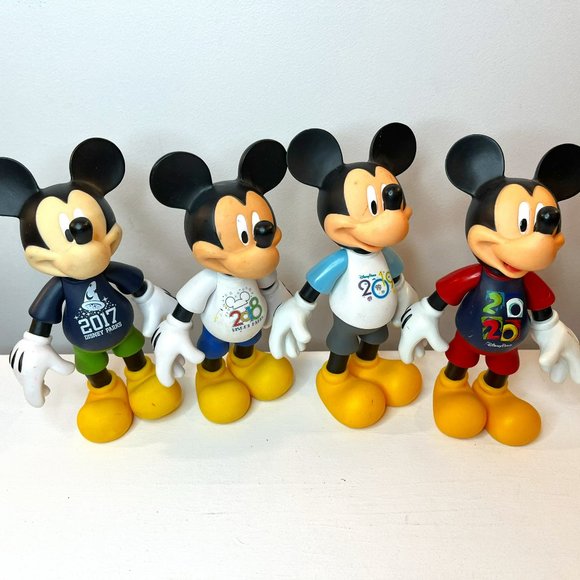 Disney | Toys | Set Of Four Disney Parks Mickey Mouse Annual ...